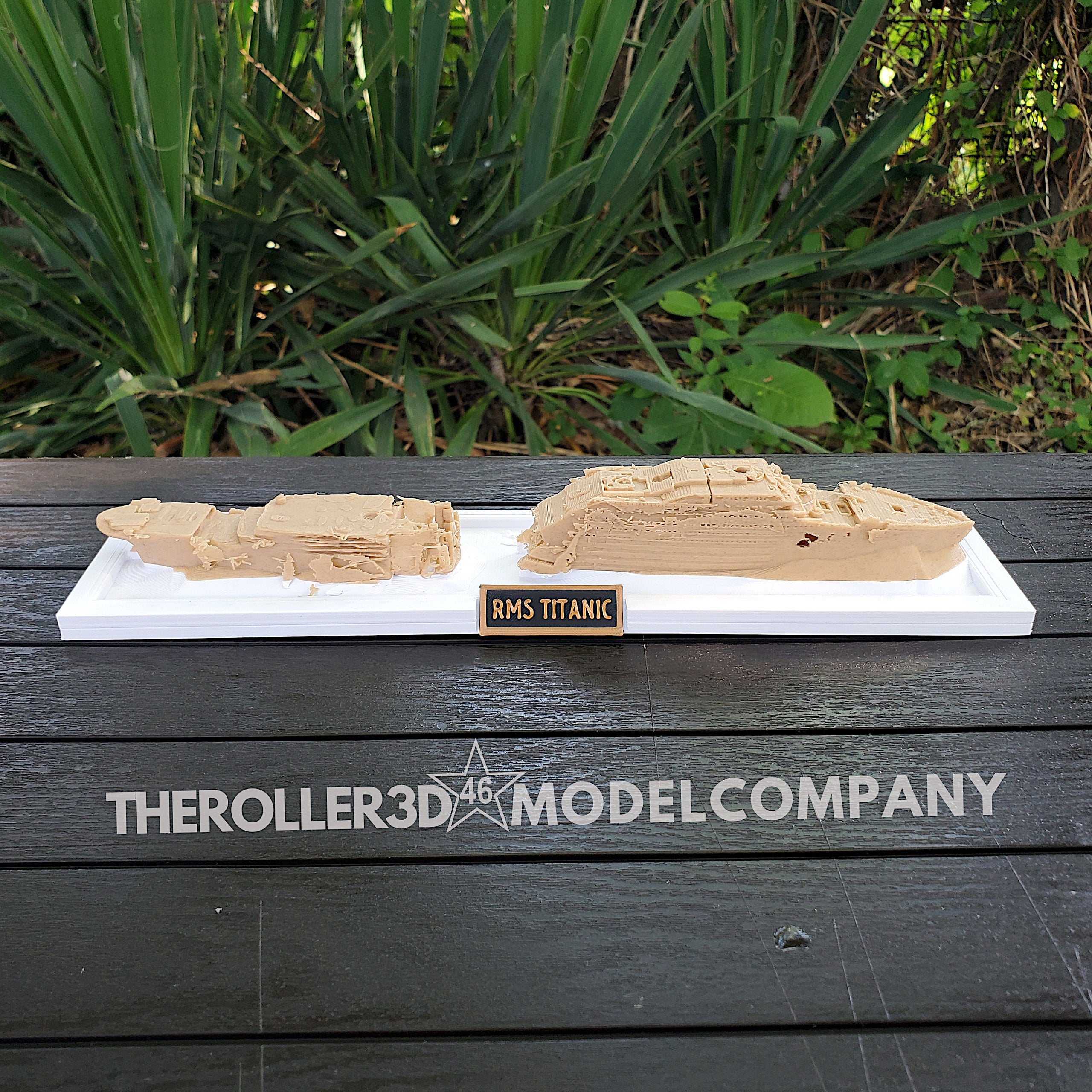 RMS Titanic Wreck Diorama by TheRoller3d, Titanic Wreckage Model, Free ...